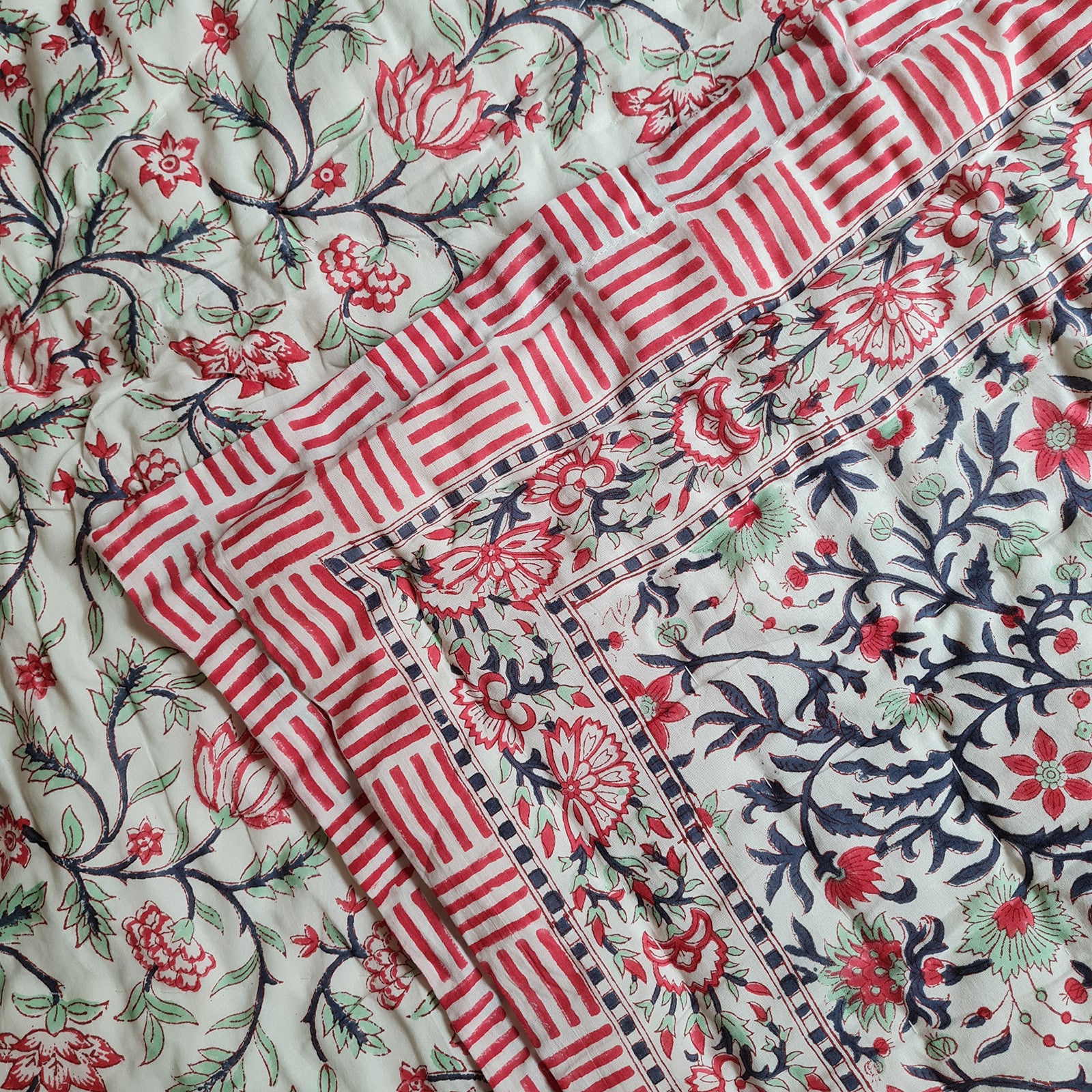 Quilt Single Block Print Red and Blue